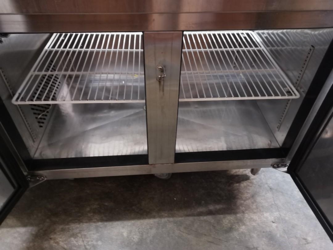 2 door salad chiller / 2 door counter chiller, TV & Home Appliances ...