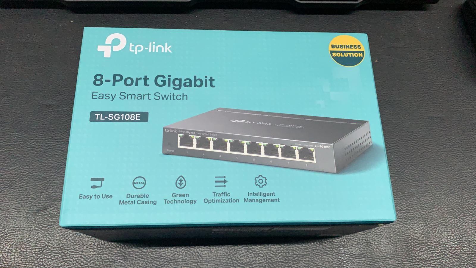 8 port gigaport switch, Computers & Tech, Parts & Accessories ...