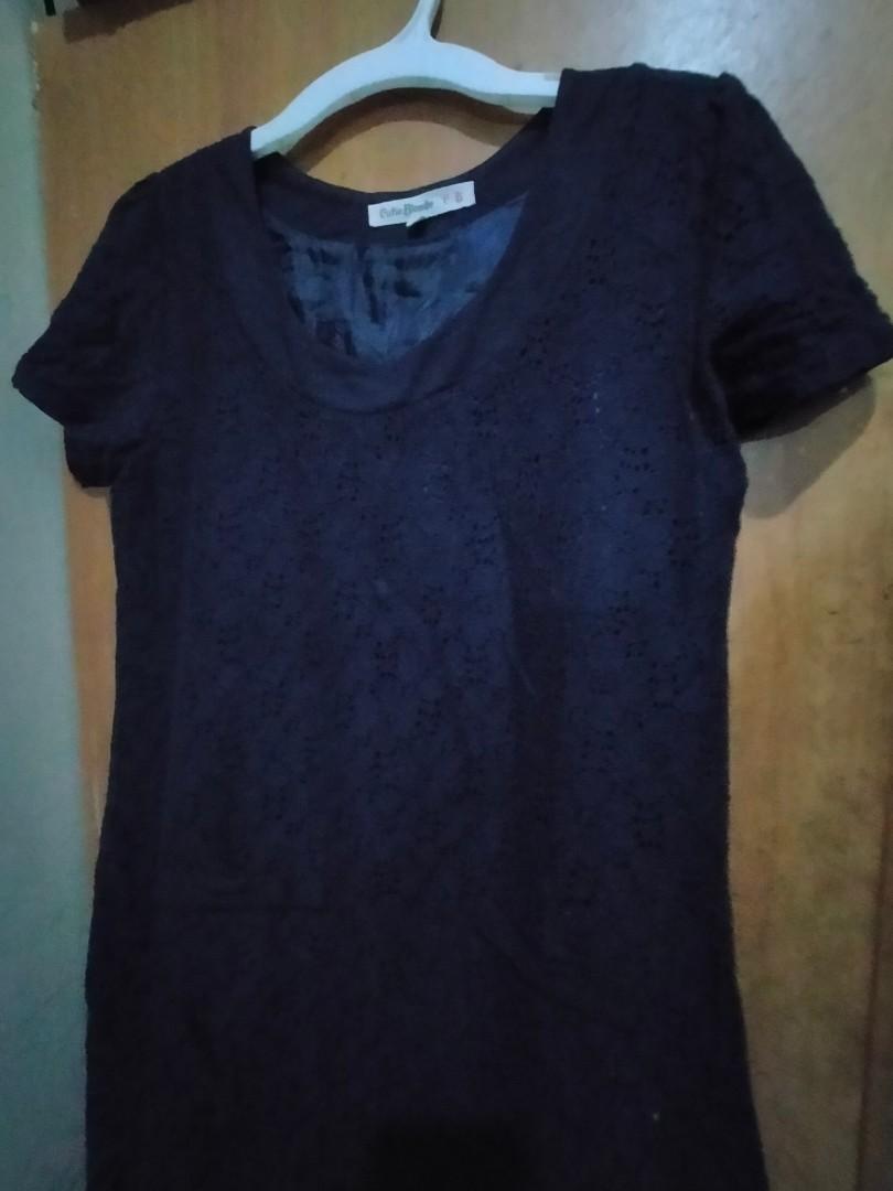 Tunik Brokat Biru Dongker Free Size Fit M Fesyen Wanita Pakaian Wanita Atasan Di Carousell
