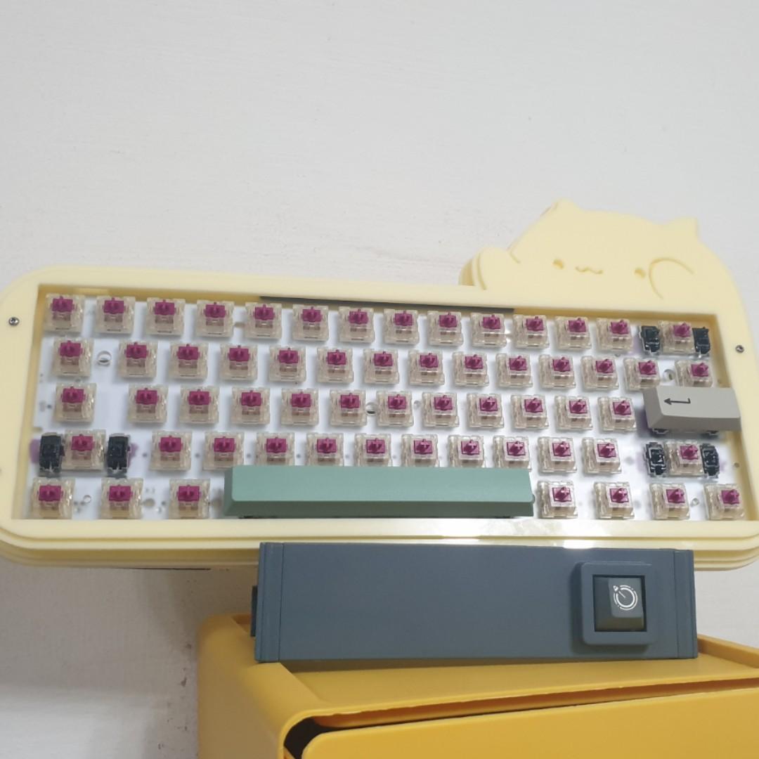 Cream Bongo60 Full Custom Mechanical Keyboard with lubed and modded ...