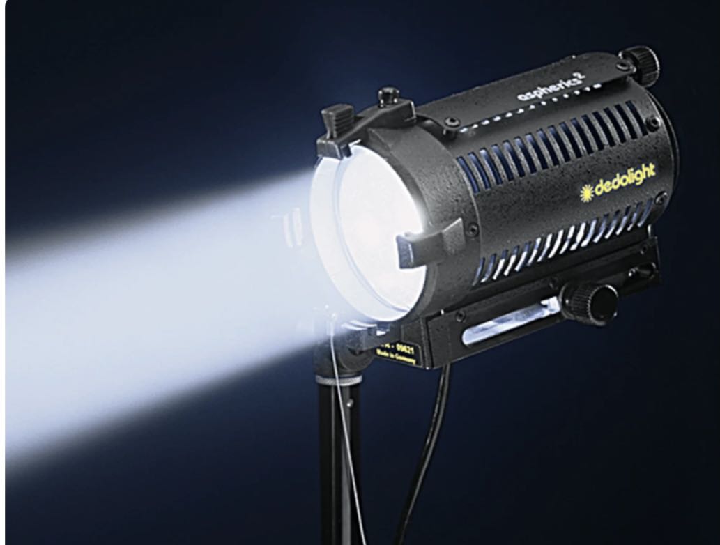 Dedolight DLH4 150W Spotlight, Photography, Video Cameras on Carousell