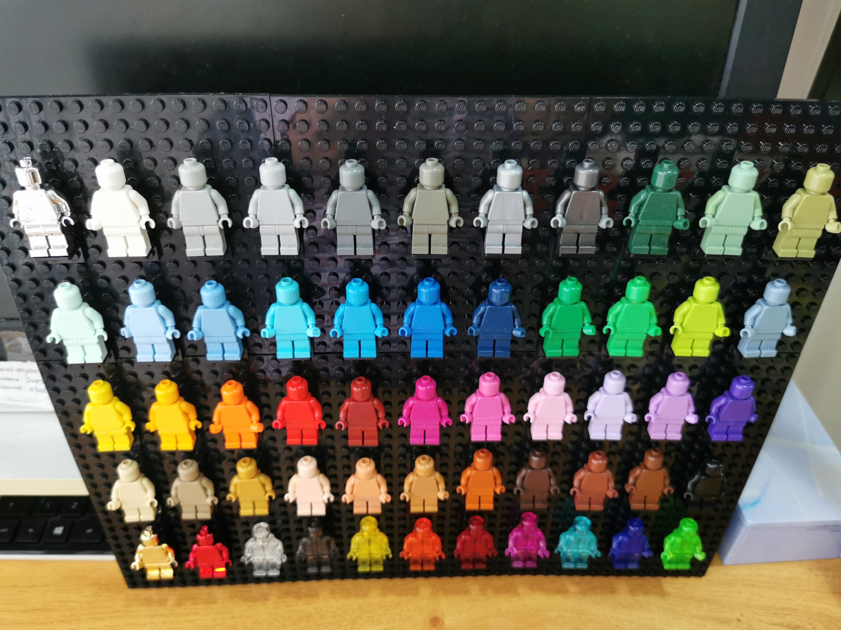 LEGO COLLECTIBLE MINIFIGURES: MONOFIGS - 55 Monochrome minifigures ...
