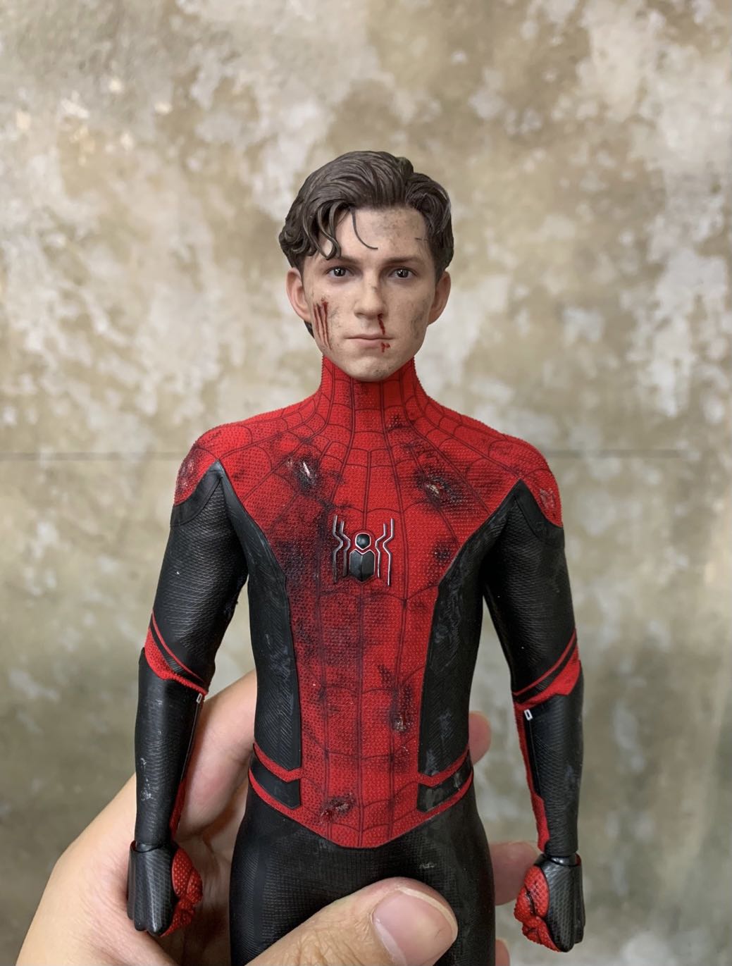 PRE-ORDER MARVEL SPIDERMAN FAR FROM HOME HOT TOYS 1/6 SCALE MMS542 ...