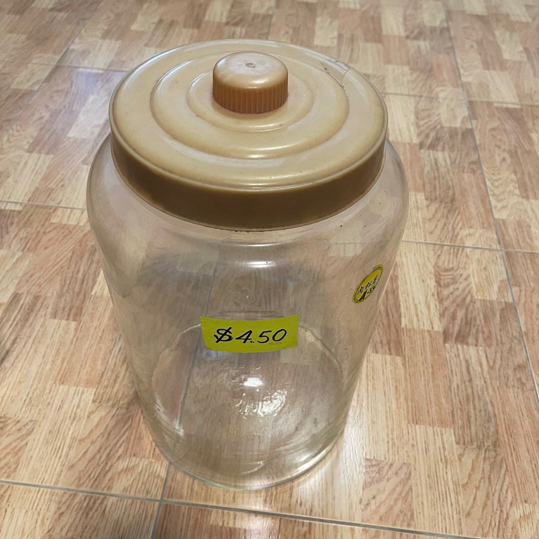 Vintage Retro Tidbits Glass Bottles Old School Stuff, Hobbies & Toys ...