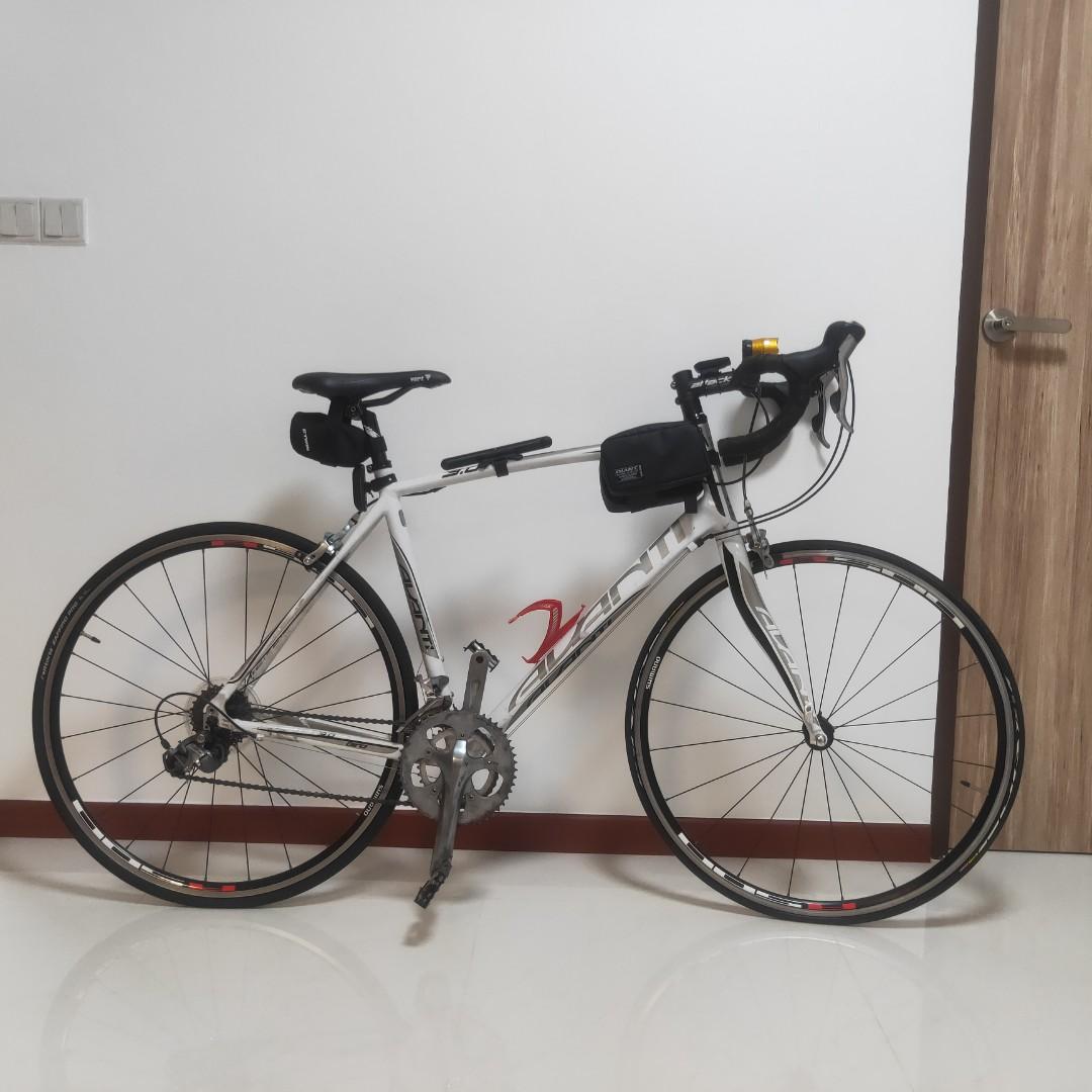 Avanti Road Bike, Sports Equipment, Bicycles & Parts, Bicycles on Carousell