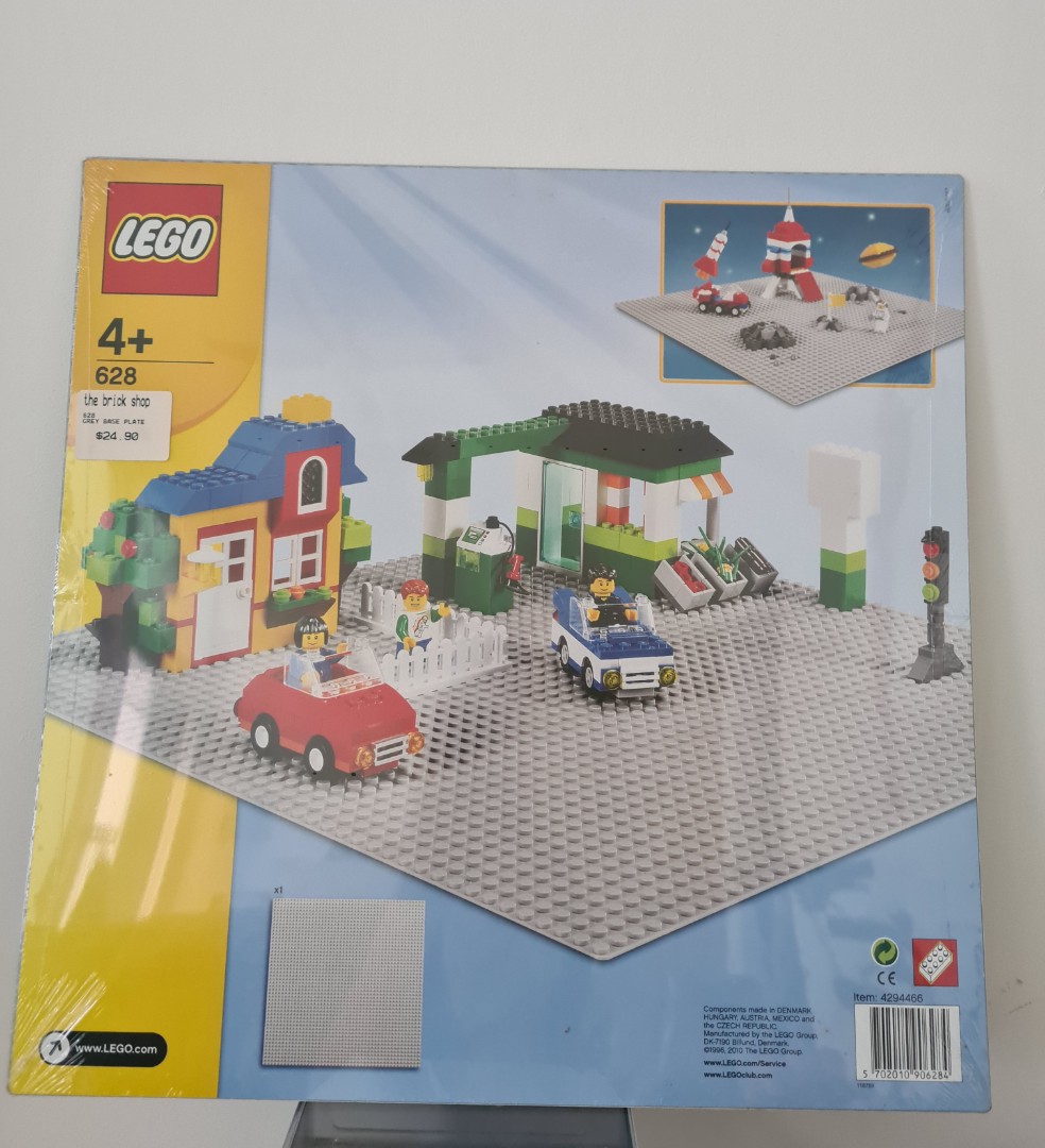 Base Plate - LEGO, Hobbies & Toys, Toys & Games on Carousell
