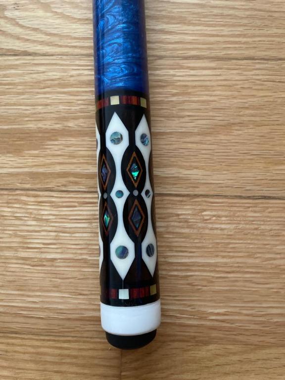 FUNKY SNOOKER CUE, Sports Equipment, Sports & Games, Billiards ...