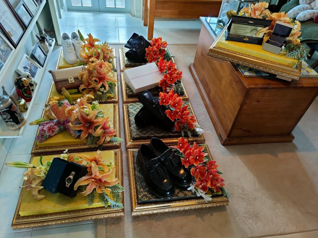 Gubahan hantaran. Dulang hantaran. Wedding tray. Pulut kuning. Sireh ...