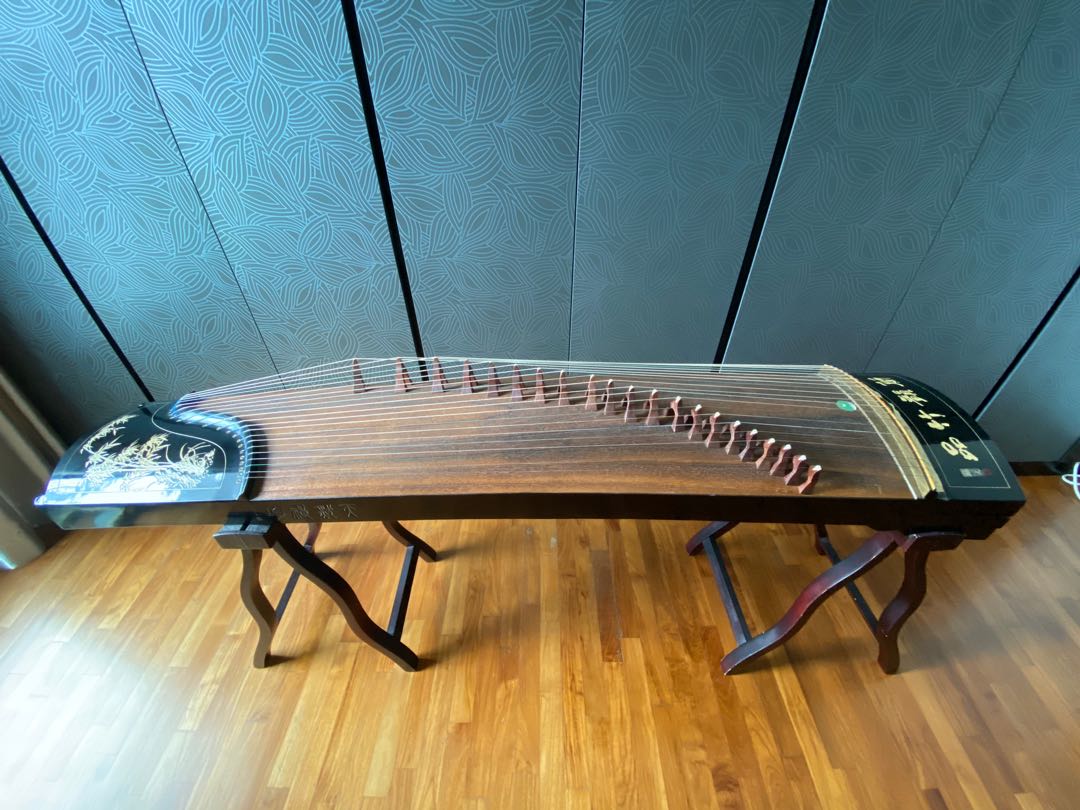 Guzheng, Hobbies & Toys, Music & Media, Musical Instruments on Carousell