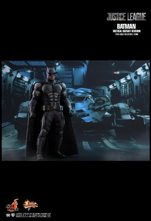 Hot Toys MMS432 Justice League Batman (Tactical Batsuit Version) [1:6 ...