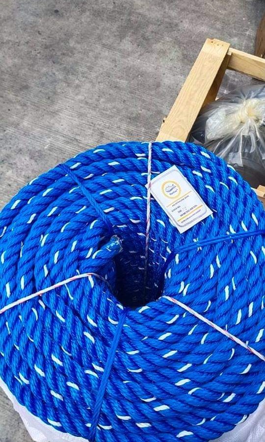 NYLON ROPE 20MM, Commercial & Industrial, Industrial Equipment on Carousell