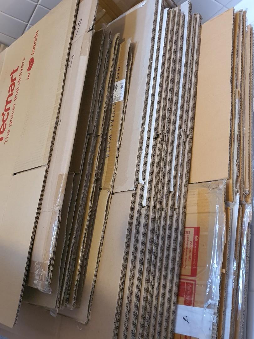 Used moving box, Photography, Photography Accessories, Dry Boxes ...