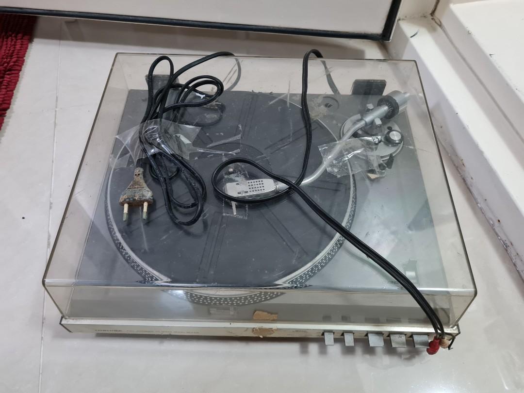 Vintage Toshiba Turntable, Audio, Other Audio Equipment on Carousell