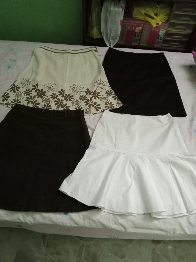 Bega skirts, Women's Fashion, Bottoms, Skirts on Carousell