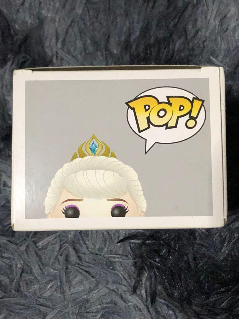 Coronation Elsa (Orb and Scepter) #121, Hobbies & Toys, Toys & Games on ...