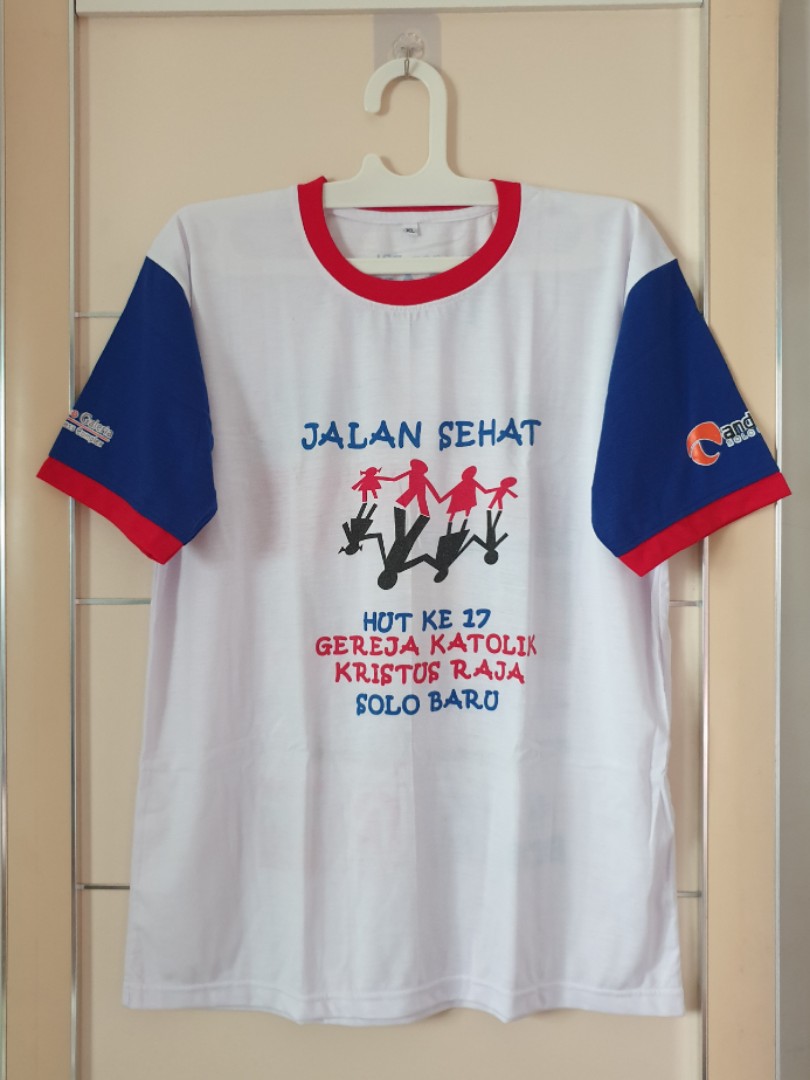 Kaos jalan sehat, Fesyen Pria, Pakaian , Atasan di Carousell