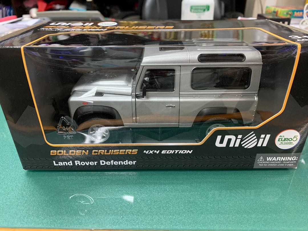 Land Rover Defender Die Cast Model, Hobbies & Toys, Toys & Games on ...