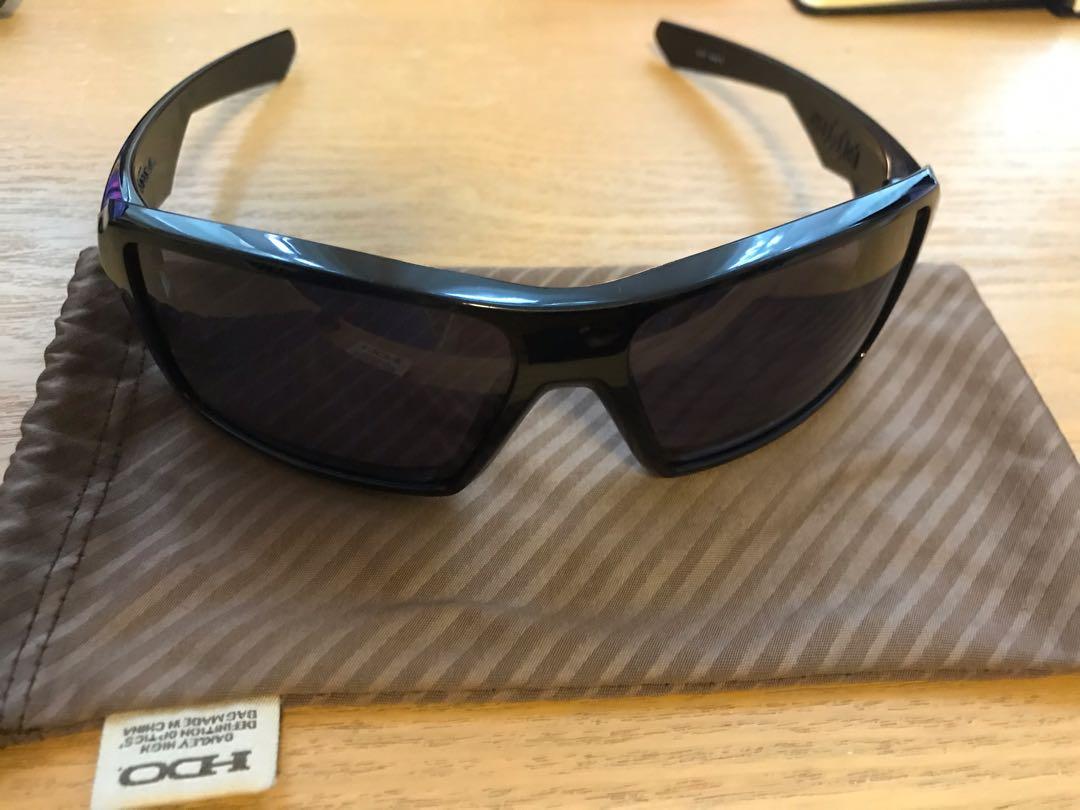 Oakley EyePatch sunglasses, Men's Fashion, Watches & Accessories ...