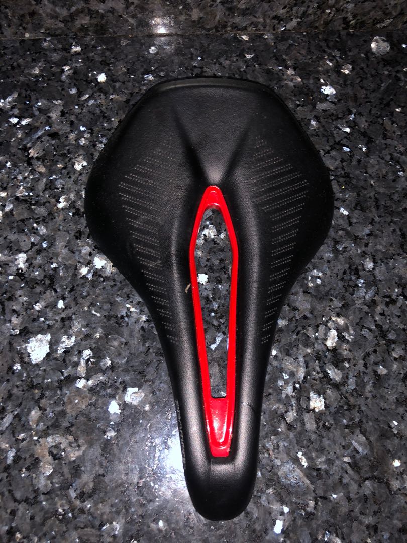 Saddle EC90 wide Promend, Sports Equipment, Bicycles & Parts, Bicycles ...