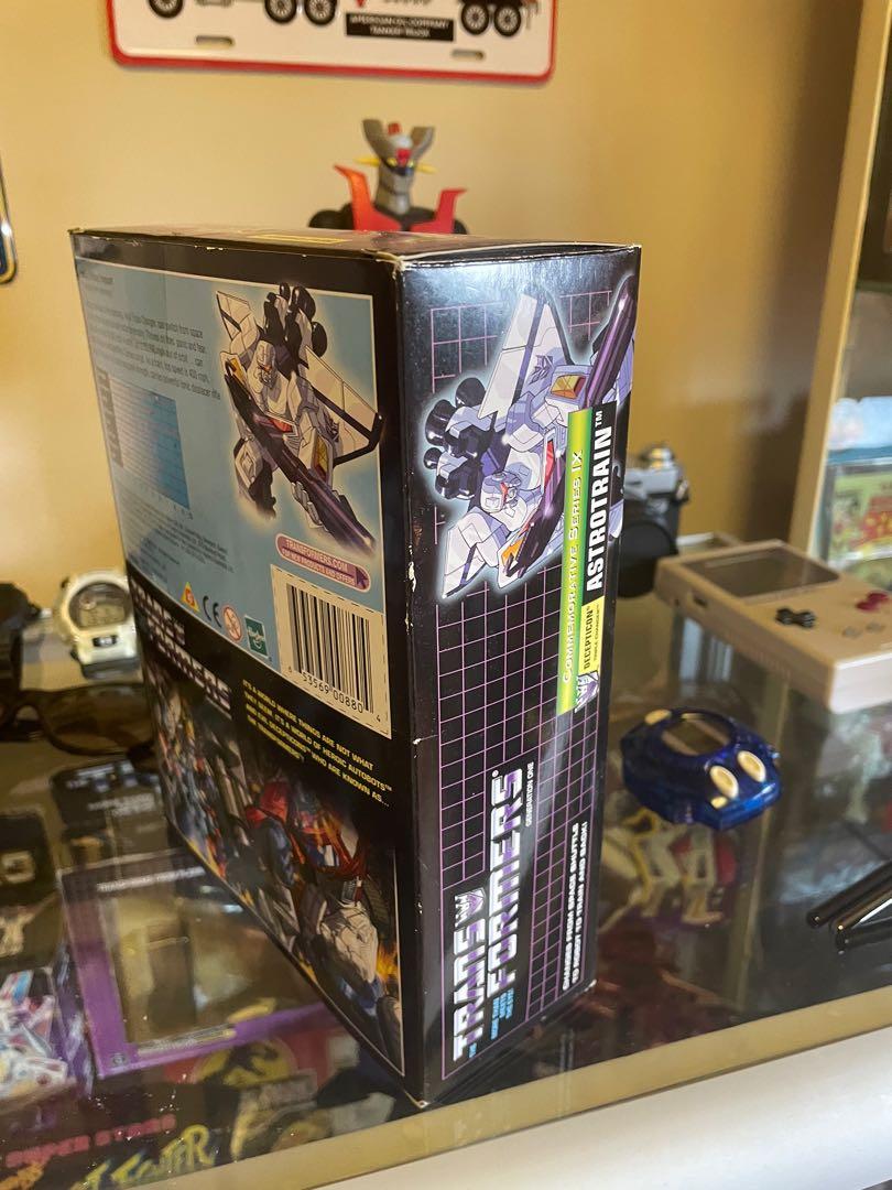 TRANSFORMERS G1 ASTROTRAIN Reissue| THE TRANSFORMERS GENERATION ONE ...