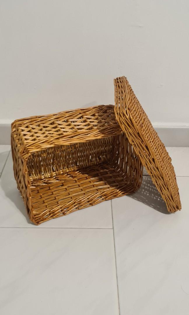 Wicket / Cane basket with Lid, Furniture & Home Living, Home ...