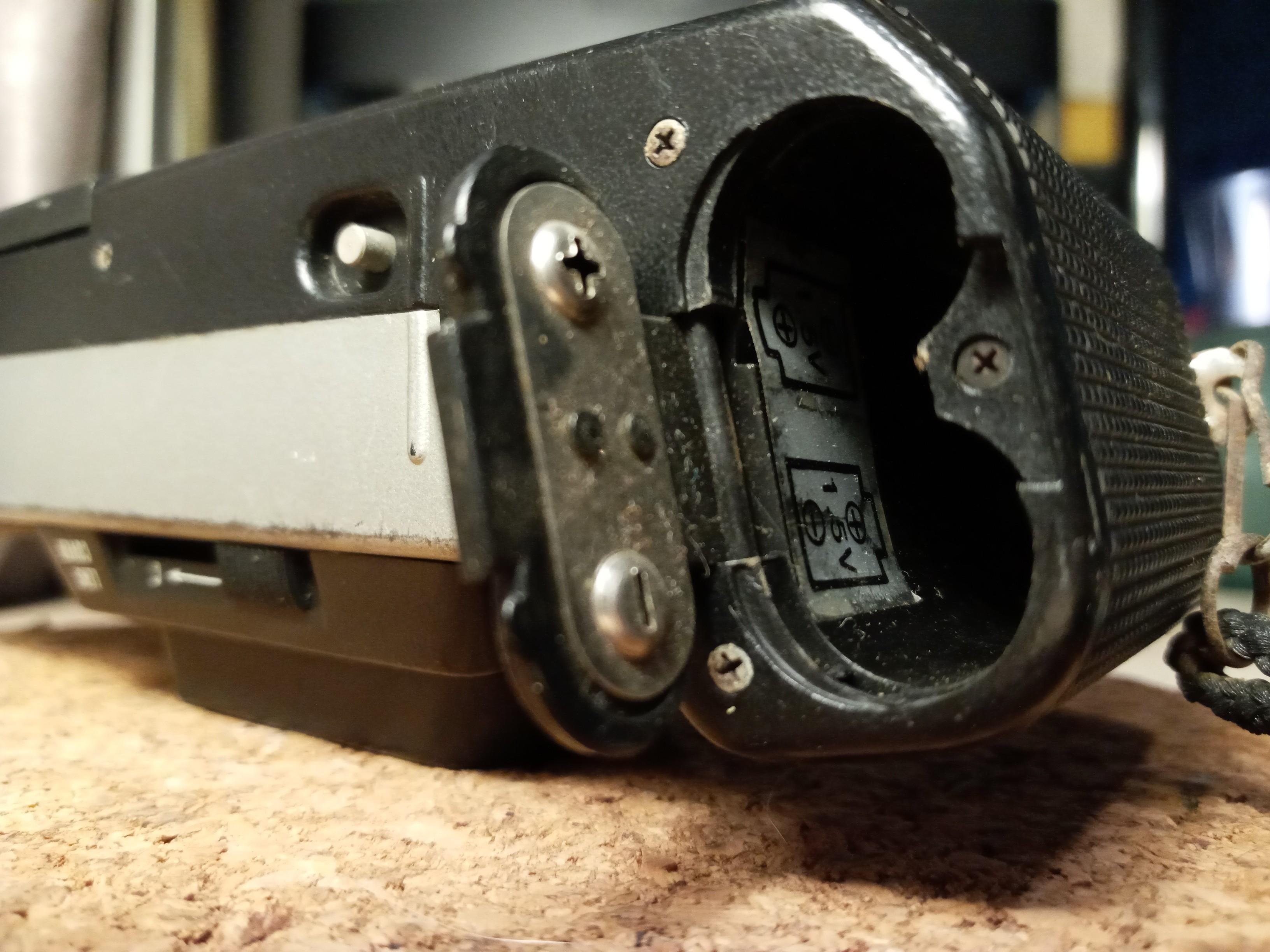 Wizen 805s vintage film camera, Photography, Cameras on Carousell