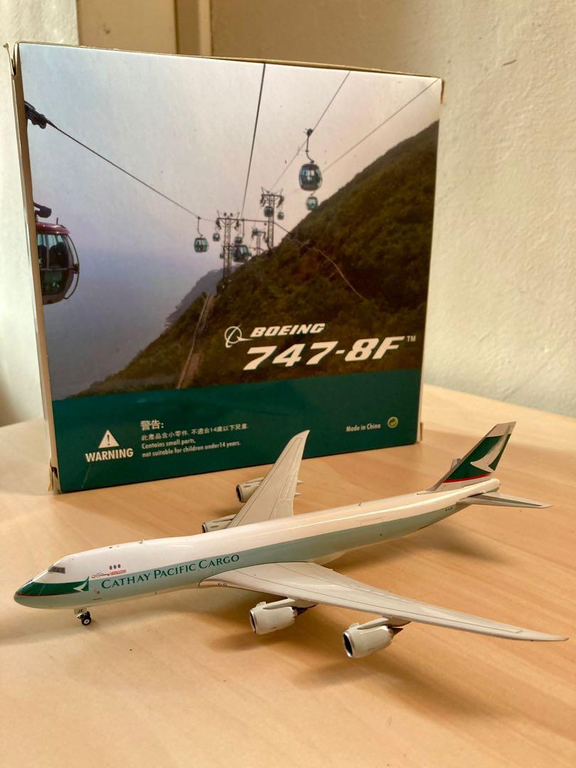 Cathay Pacific Cargo Boeing 747-8F 1:400 Phoenix model, Hobbies & Toys ...