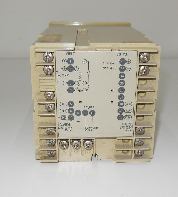 CHINO DB 1000 DB1130-000 Temperature controller, Computers & Tech ...