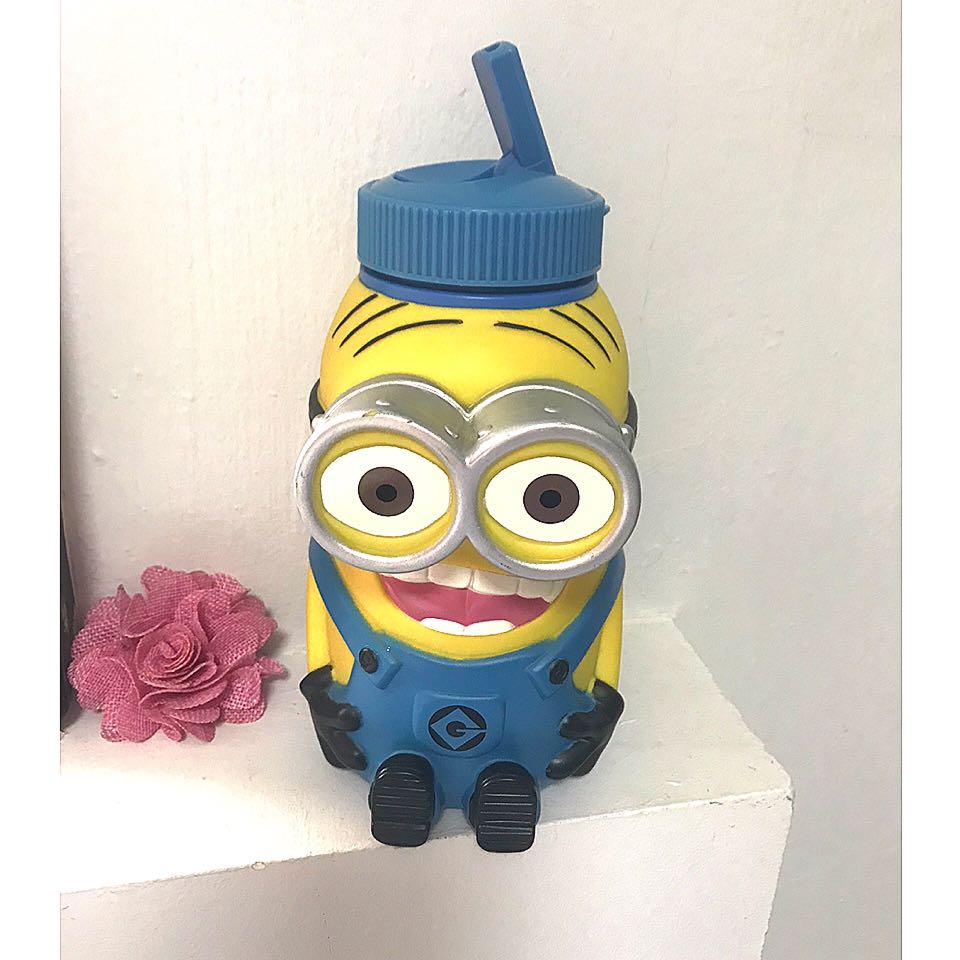 Despicable Me Minion Water Bottle, Furniture & Home Living, Kitchenware ...