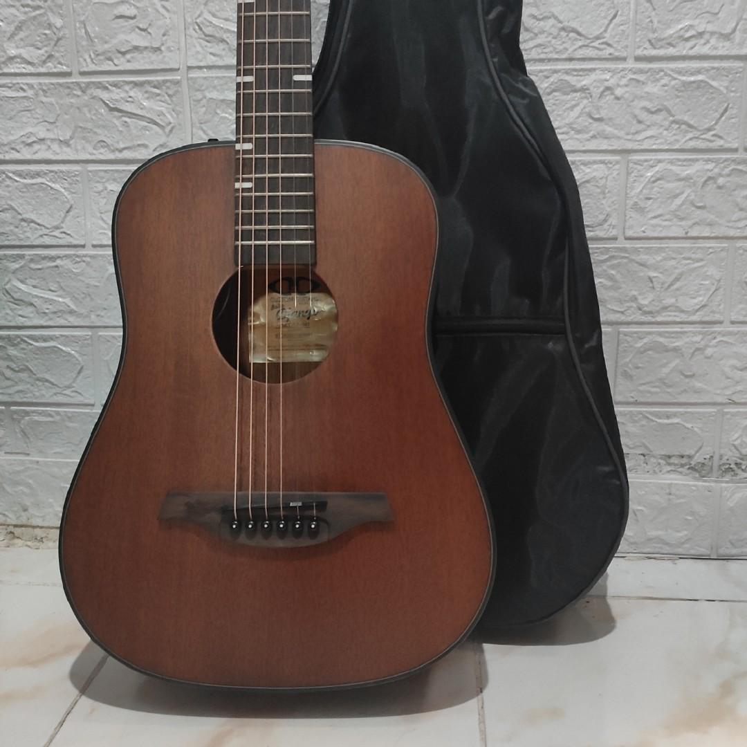 DnD Baby Django with Pickup (Mahogany), Hobbies & Toys, Music & Media ...