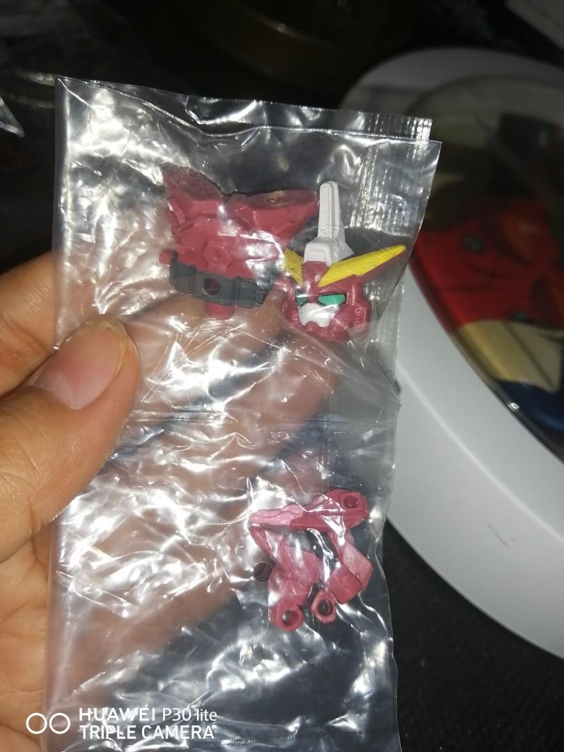 Freedom Gundam Capsule Mini Cake Topper Toy Display, Hobbies & Toys ...