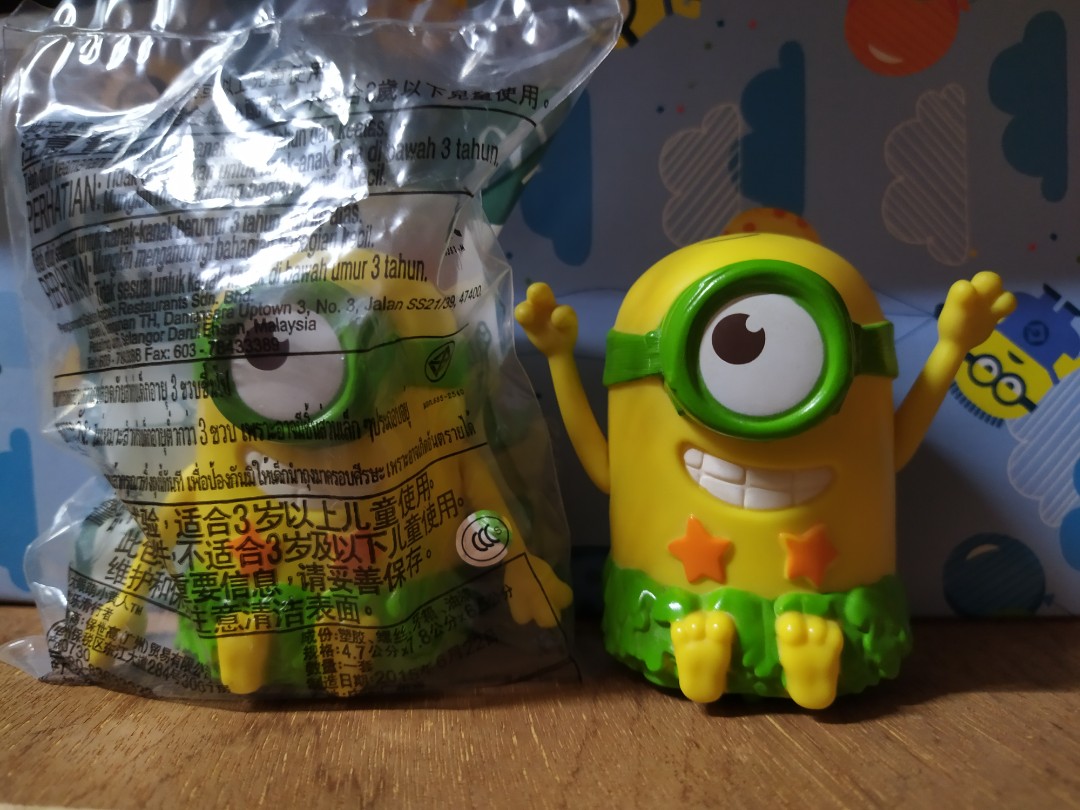 Jurassic Sliding Minion, Hobbies & Toys, Toys & Games on Carousell