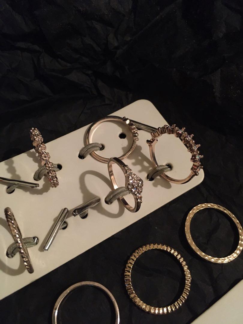 Lovisa Rings Set, Women's Fashion, Jewelry & Organisers, Rings on Carousell