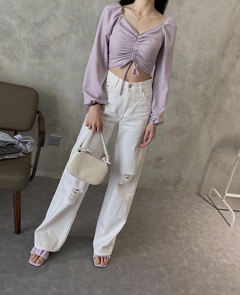 Nami crop Top, Fesyen Wanita, Pakaian Wanita, Atasan di Carousell