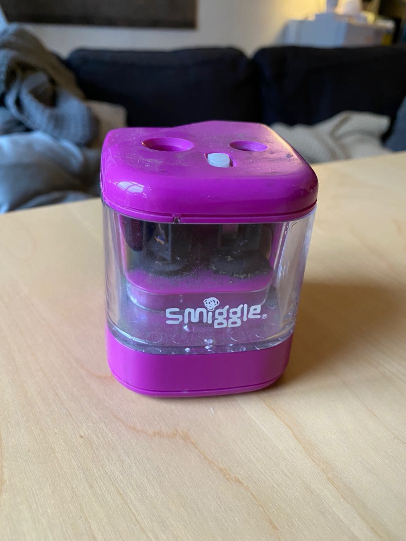 Purple smiggle electric sharpener, Hobbies & Toys, Stationery & Craft ...
