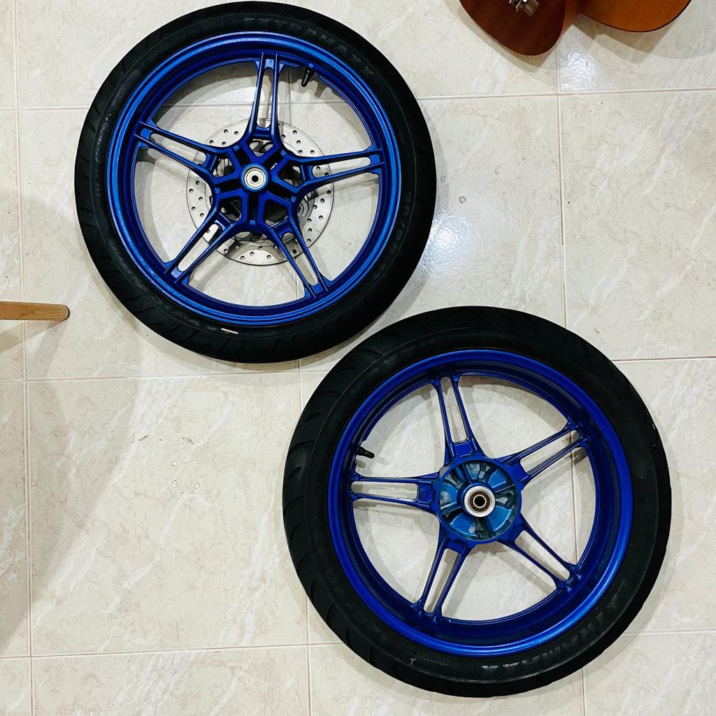 Sniper original rim, Motorcycles, Motorcycle Accessories on Carousell