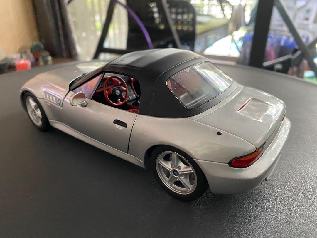 UT model Diecast 1:18 Scale Car Model - BMW Z3 Roadster, Hobbies & Toys ...