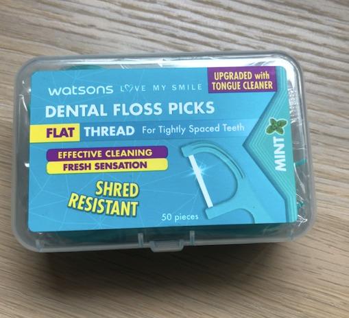 WATSONS Flat Thread Dental Floss Picks Mint, Beauty & Personal Care ...