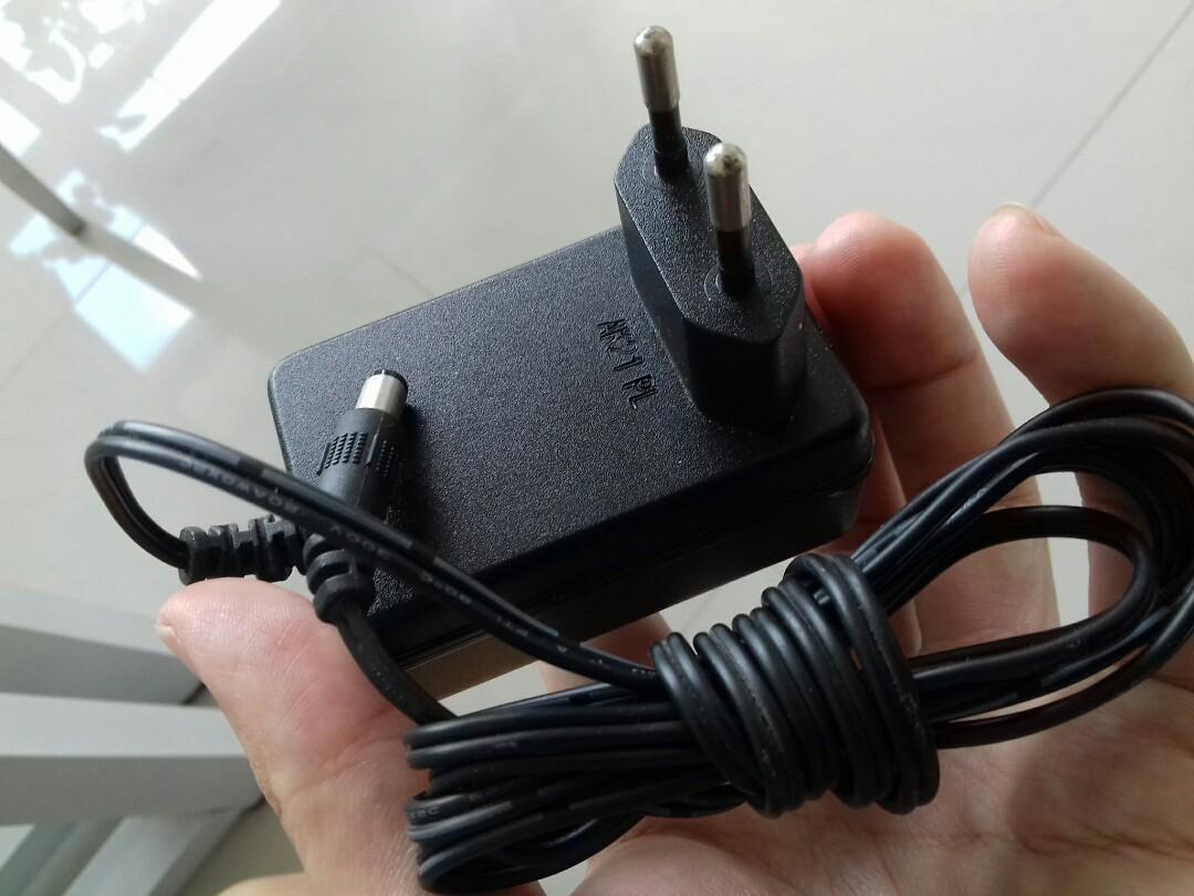 12V adaptor (for router, switch, IP camera), Computers & Tech, Parts ...
