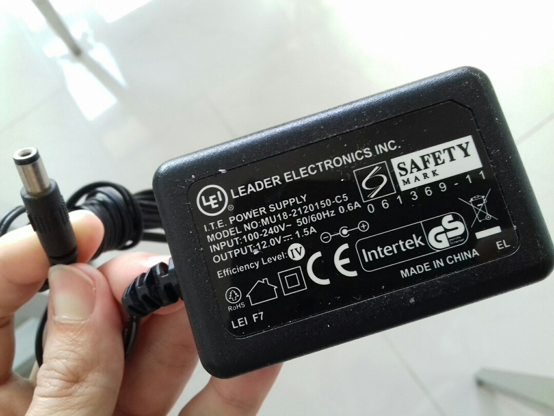 12V adaptor (for router, switch, IP camera), Computers & Tech, Parts ...