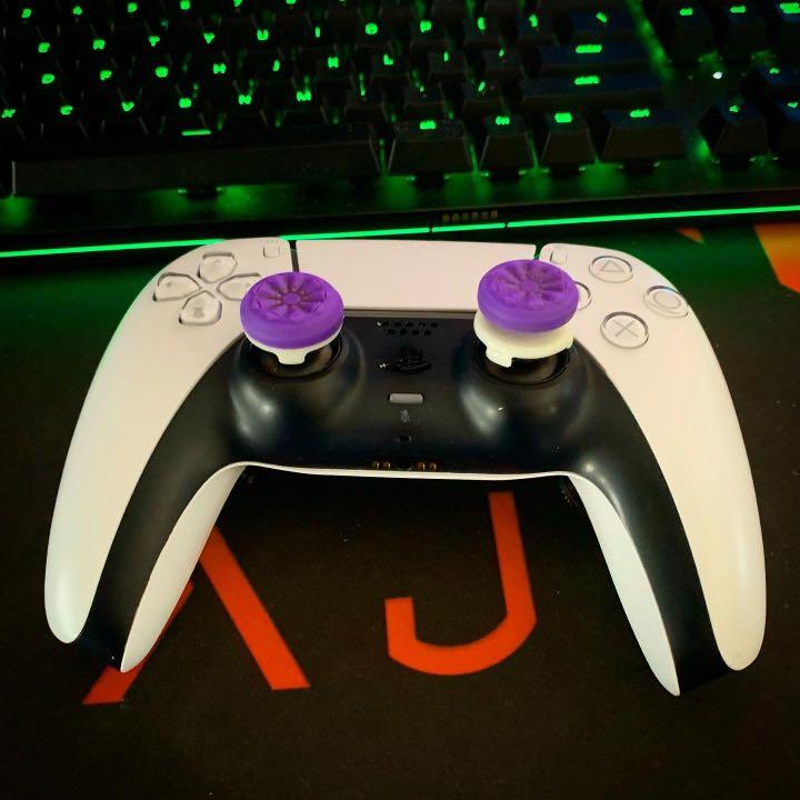 Battle Beaver PS5 Controller w back buttons and modded triggers, Video ...
