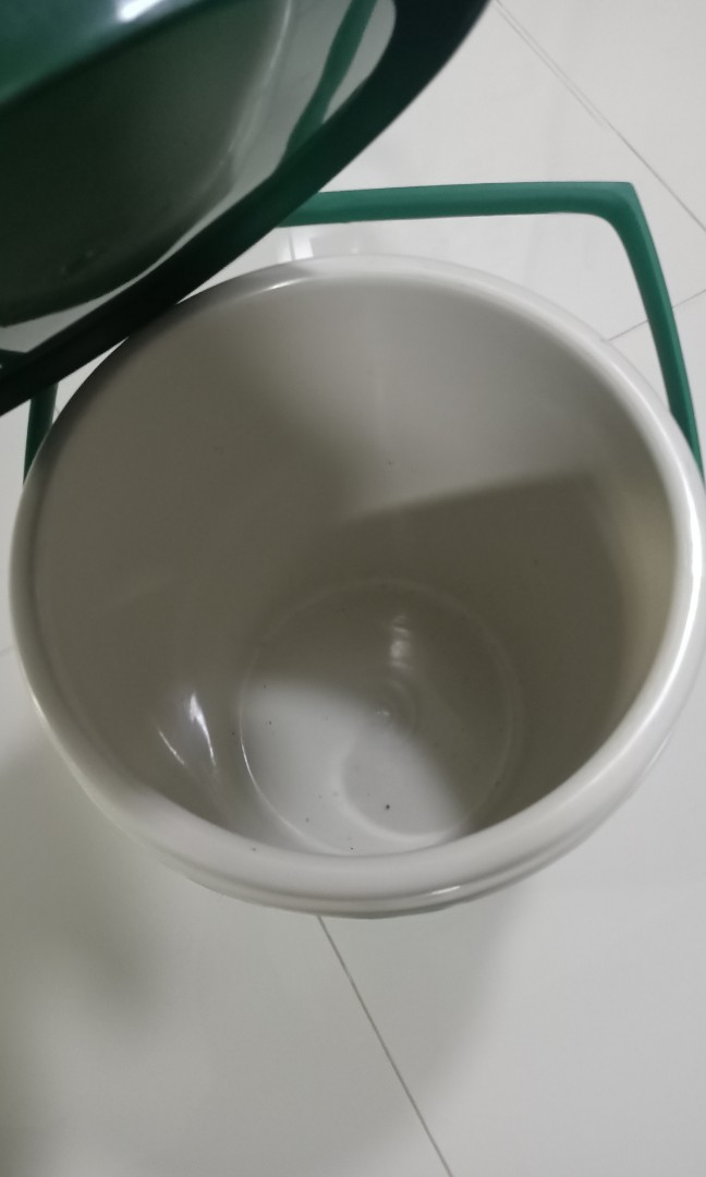 Bell Ware Food warmer container, Furniture & Home Living, Kitchenware ...