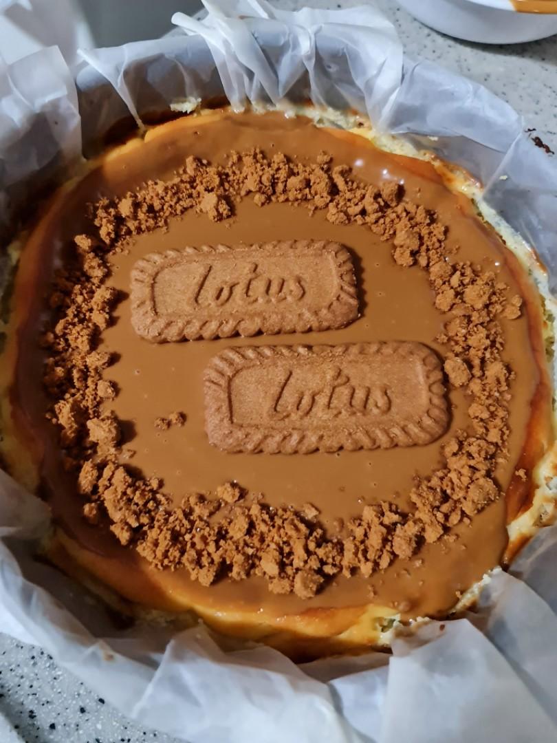 Biscoff basque burnt cheesecake, Food & Drinks, Homemade Bakes on Carousell