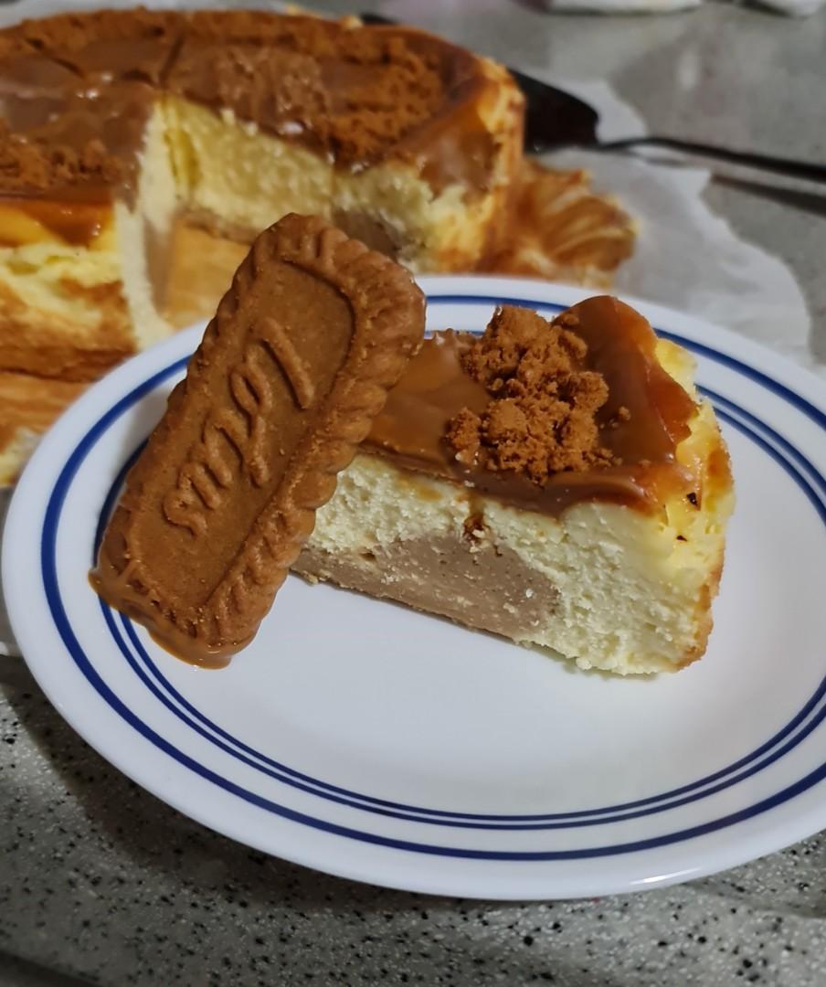 Biscoff basque burnt cheesecake, Food & Drinks, Homemade Bakes on Carousell