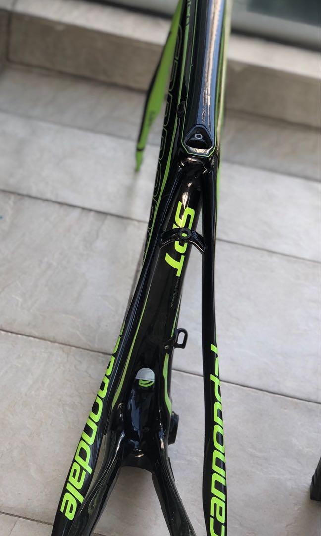 Cannondale Synapse Carbon Frame - Size 48, Sports Equipment, Bicycles ...