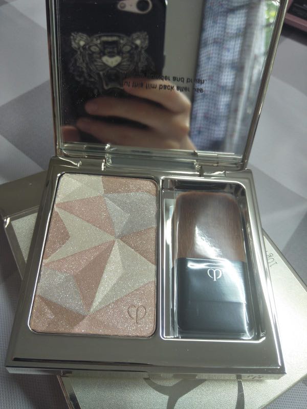 CPB Luminizing Face Enhancer 16, Beauty & Personal Care, Face, Makeup ...