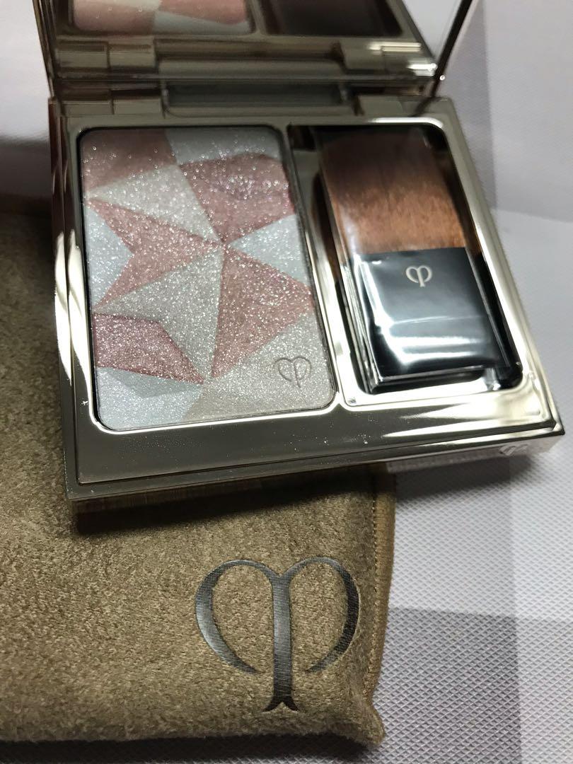 CPB Luminizing Face Enhancer 14, Beauty & Personal Care, Face, Makeup ...