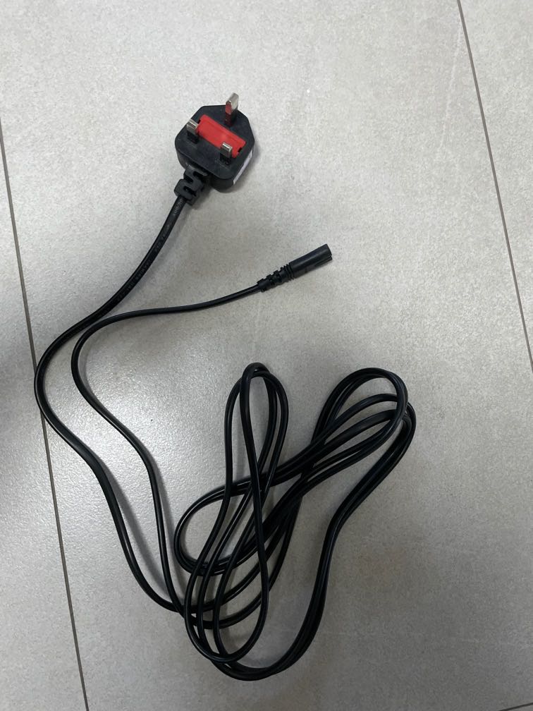 Figure 8 power cord, Computers & Tech, Parts & Accessories, Cables ...