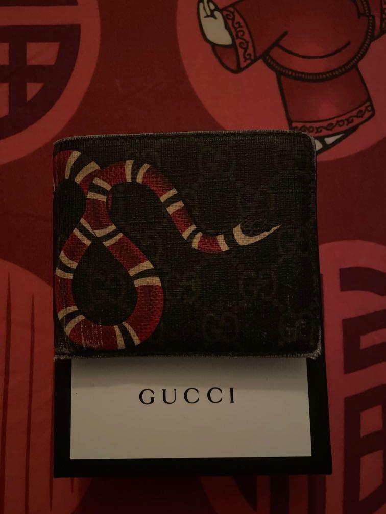 Gucci snake Wallet, Men's Fashion, Watches & Accessories, Wallets ...