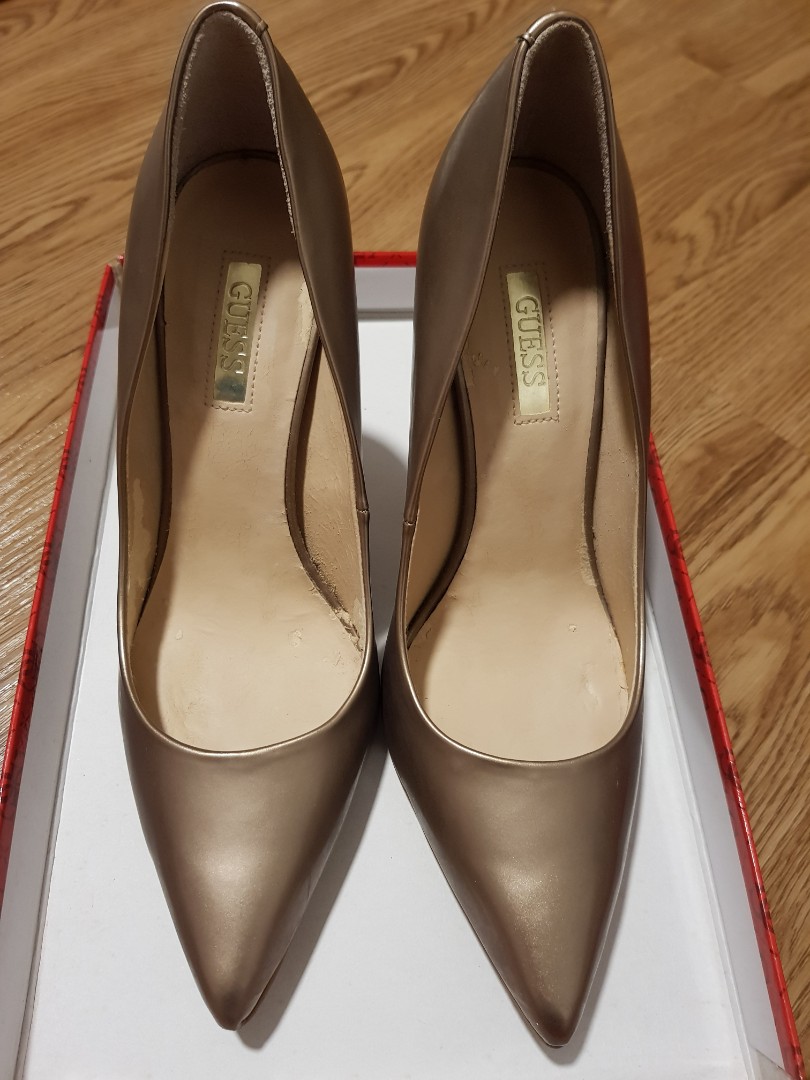 Guess heels, Women's Fashion, Footwear, Heels on Carousell